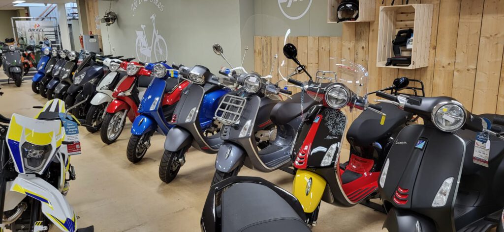 J & B Scooters – Voor inkoop-verkoop van Scooters, Fietsen, E-Bikes en meer